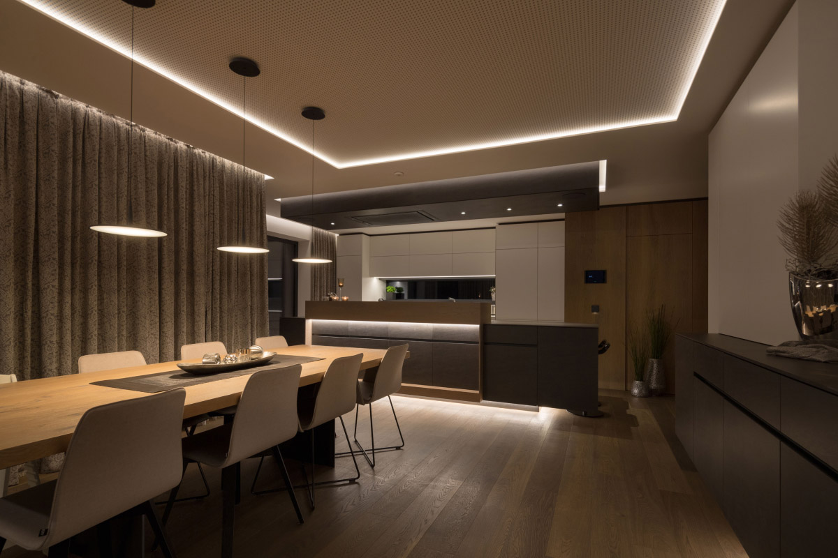 5m LED pásky (laditelná bílá) - IP68 (při potopení do vody) - Loxone Shop